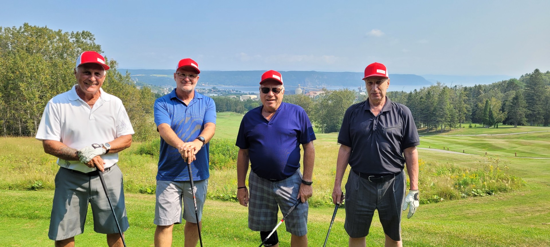 Plusieurs golfeurs parmi nos retraités — Le Lingot